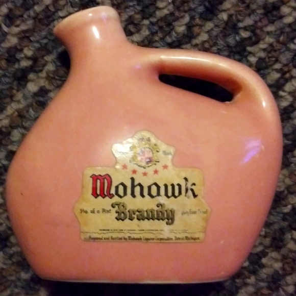 Art | Mohawk Brandy Miniature Liquor Bottle Mohawk Liqueur Corp Detroit ...